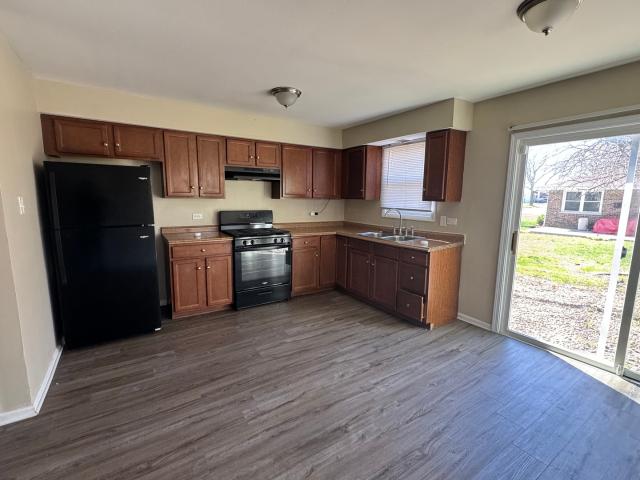 6021 Spring Ln, Matteson, IL 60443 | Compass