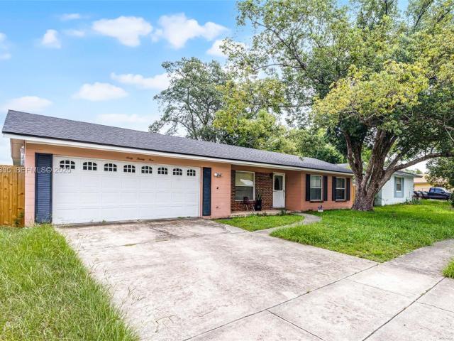 6021 Wedgewood Cir, Orlando, FL 32808 | MLS #A11823