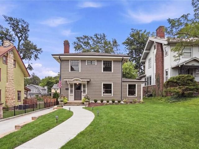 6021 Wornall Rd, Kansas City, MO 64113