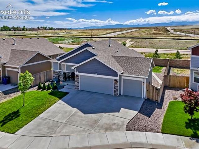 6022 Meadowbank Lane