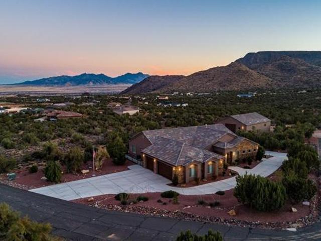 6022 N Lakeview Dr, Kingman, AZ 86409