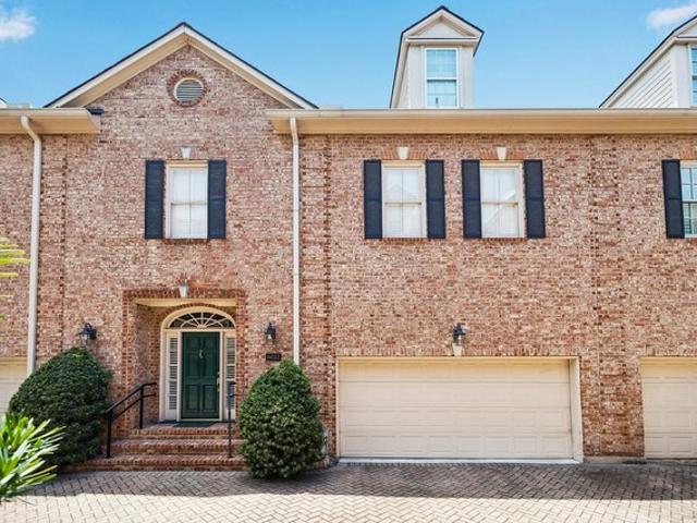 6022 Burgoyne Rd, Houston, TX 77057