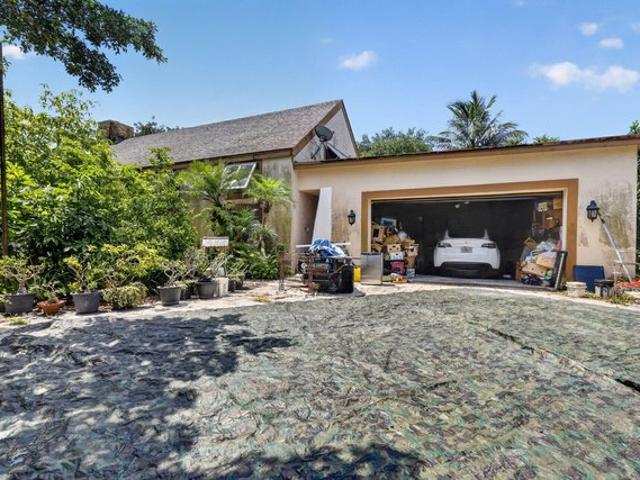 6022 Western Way, Lake Worth, FL 33463