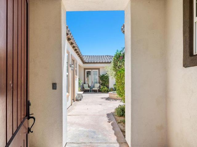 60233 Katie Circle
