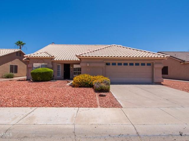 6023 W Blackhawk Dr, Glendale, AZ 85308