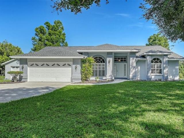 602 137th St E, Bradenton, FL 34212