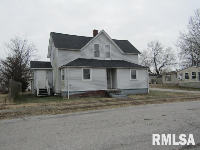 602 4th St, Rosiclare, IL 62982