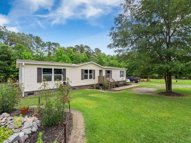 602 Calm Corner Way, Moncks Corner, SC 29461