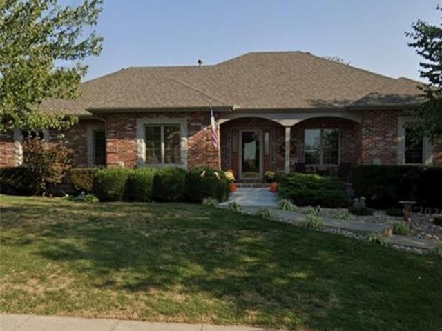 602 Canyon Dr, Pleasant Hill, MO 64080