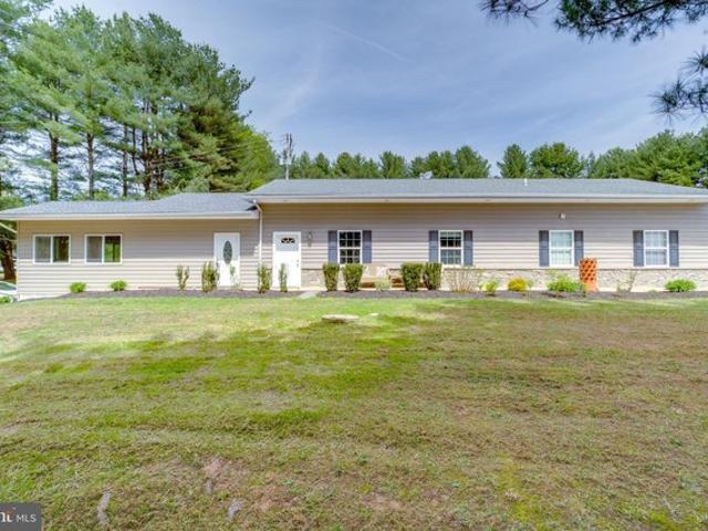 602 Cascade View Ct, Parkton, MD 21120