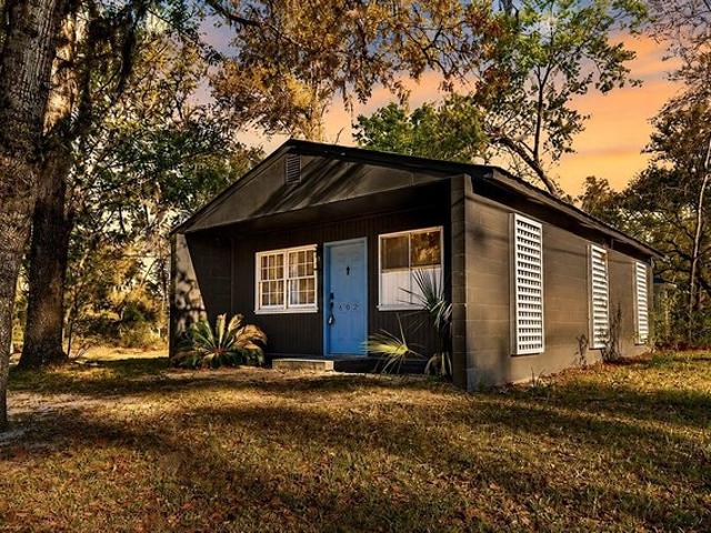 602 Chaplin St, Walterboro, SC 29488