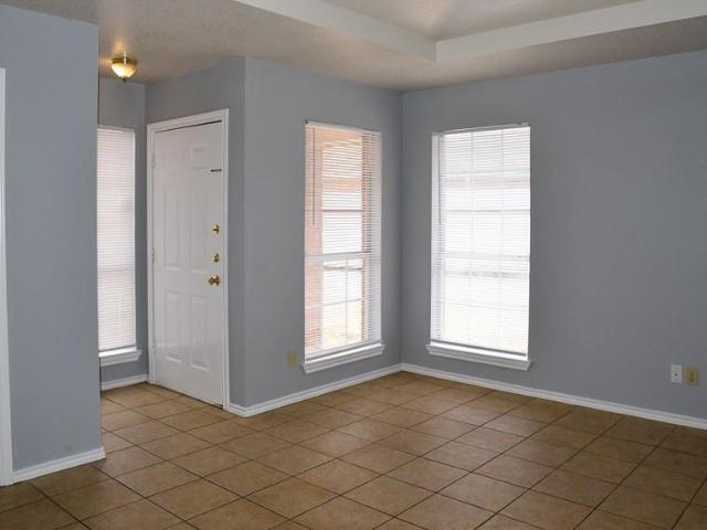 602 Crestridge Court # B