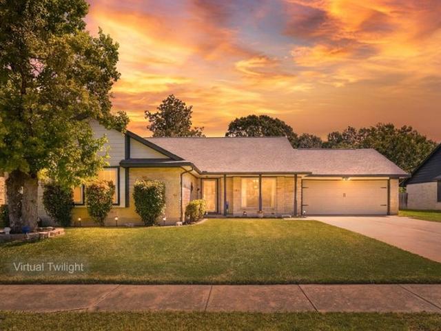 602 Applewood Dr, Pflugerville, TX 78660