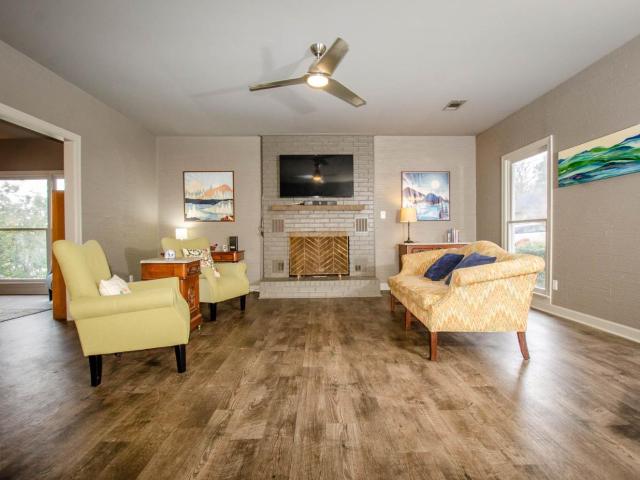 602 Arrowhead Drive