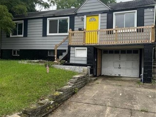 602 Boden St, Turtle Creek, PA 15145