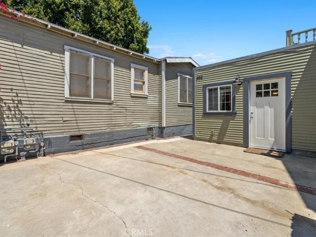 602 Douglas Street