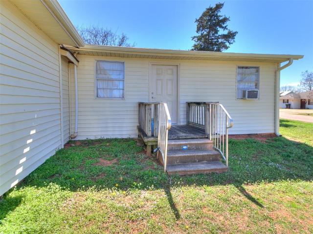 602 Dogwood Avenue