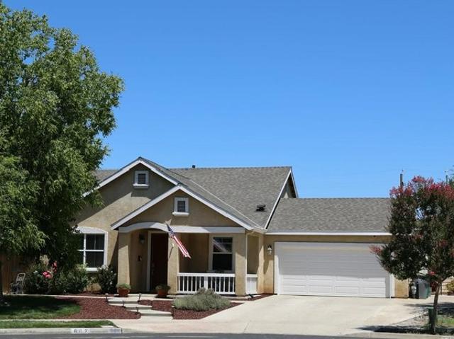 602 E Abbott Ave, Reedley, CA 93654