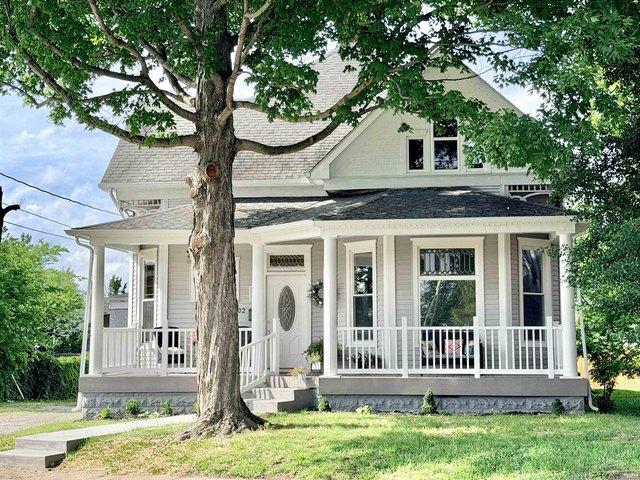 602 E Main St, Boonville, IN 47601