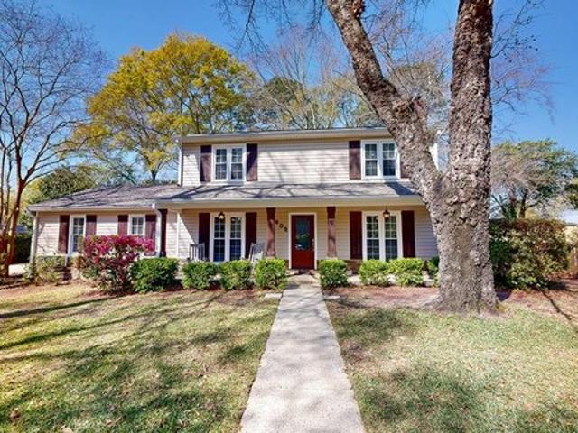 602 Farrah Cir, Dothan, AL 36301