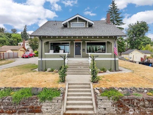 602 Jason Ave N, Kent, WA 98030