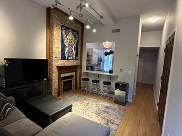 602 Lockhart St Unit 5, Pittsburgh, PA 15212