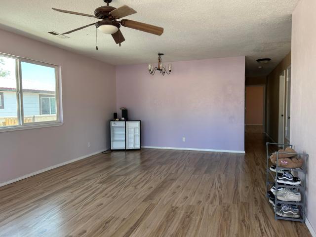 602 La Mesa Drive