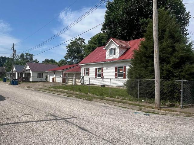602 Maple Street