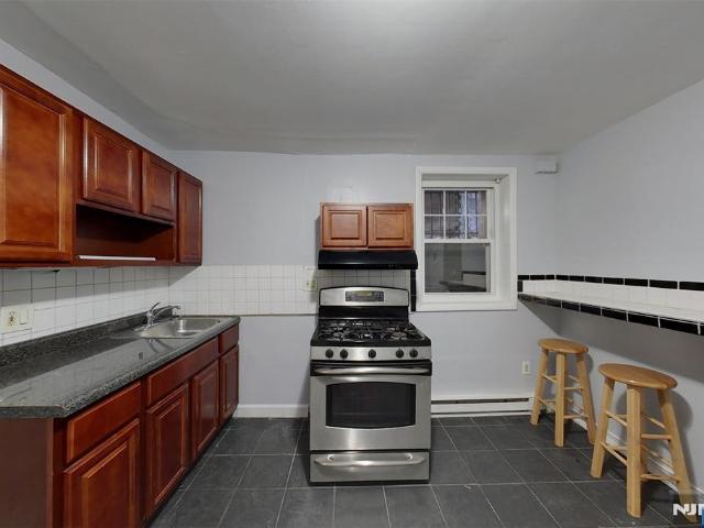 602 N 6th # B2