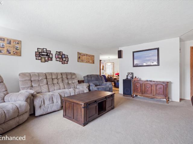 602 n dolash ct