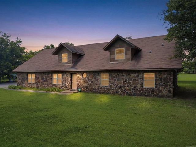 602 N Lynn Lane Rd, Catoosa, OK 74015