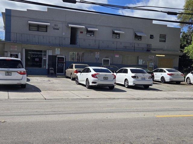602 NW 1st St, Dania Beach, FL 33004