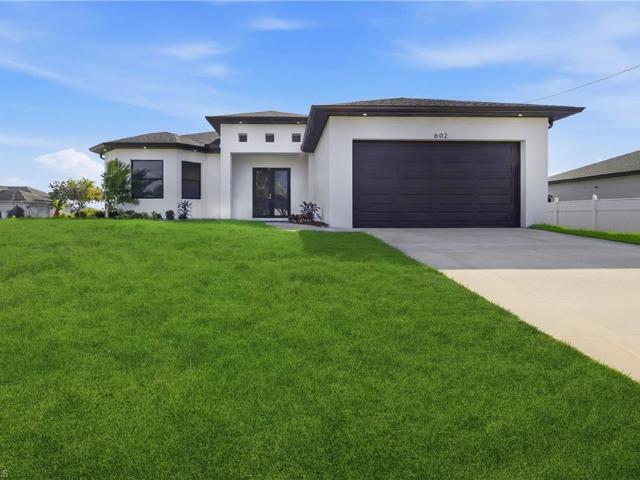 602 NW 25th Ter, Cape Coral, FL 33993 | MLS #226016 | Compass