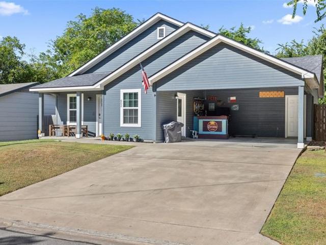 602 S Pierce St, Burnet, TX 78611