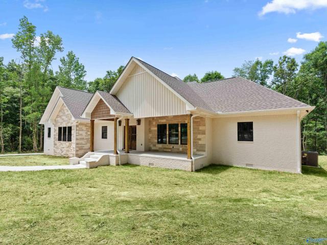 602 SE 4th Street SE