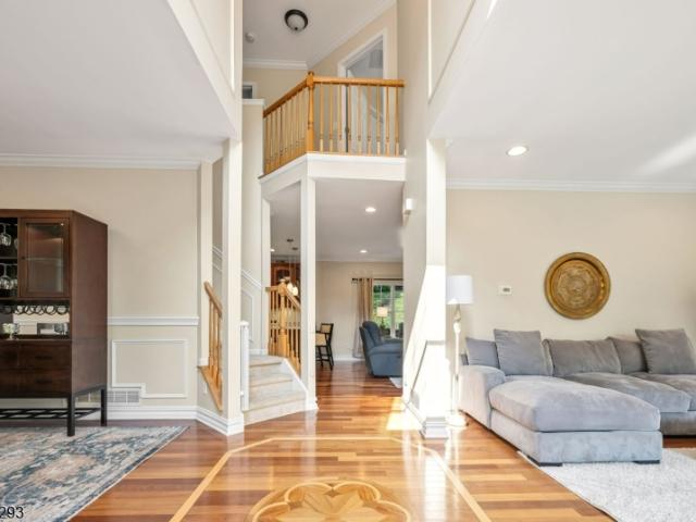 602 Skyline Drive