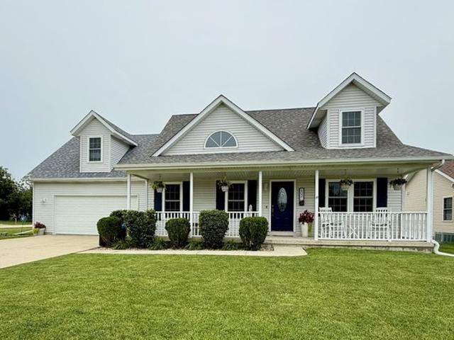 602 Suzanne Ave, Bradley, IL 60915
