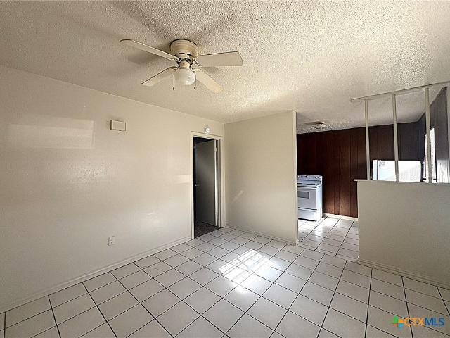 602 Sunset Lane B