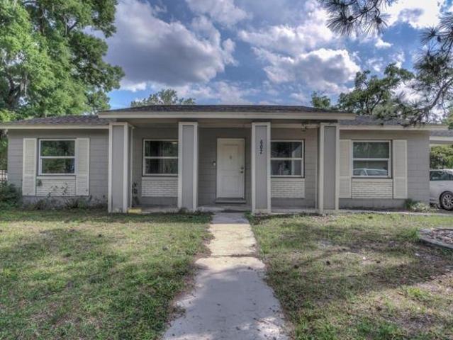 602 Ross St, Wildwood, FL 34785