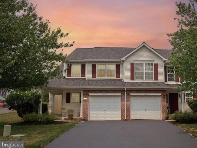 602 Red Rock Cir, Royersford, PA 19468