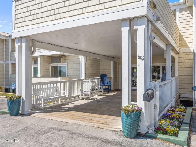 602 W Ft Macon Road # 114