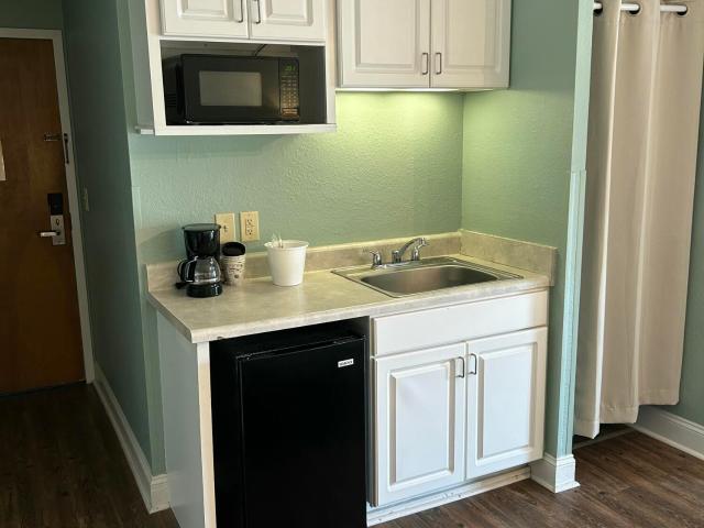 602 W Ft Macon Road # 118