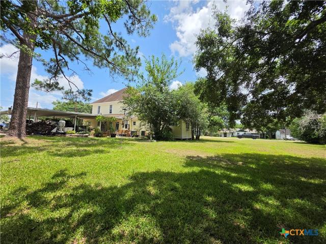 602 W Live Oak Street