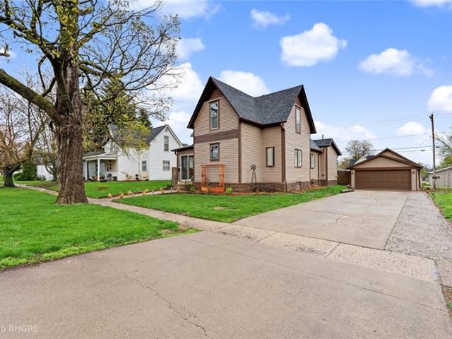 602 W Robinson St, Knoxville, IA 50138