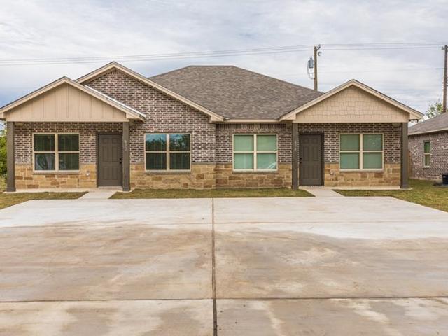 602 Washington St, McGregor, TX 76657