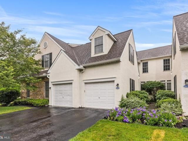 602 Whispering Brooke Dr, Newtown Square, PA 19073