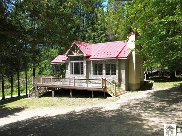 602 Whitehill Rd, Clymer, NY 14724