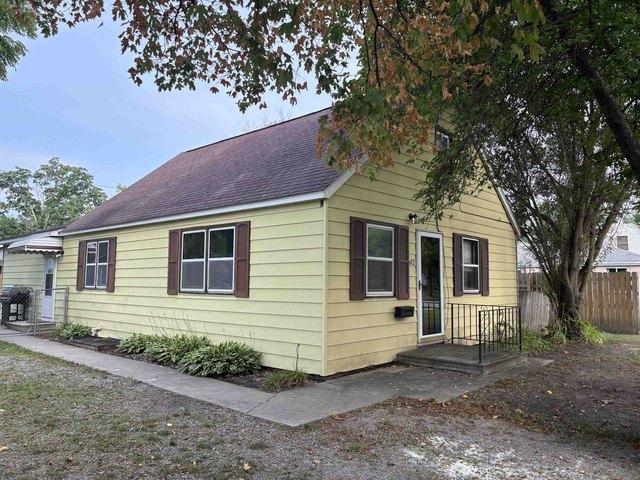 602 Third St, Essexville, MI 48732