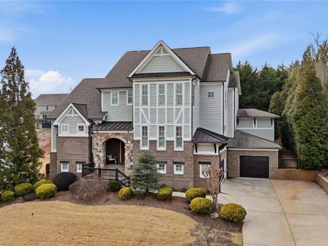 602 Trotter Way