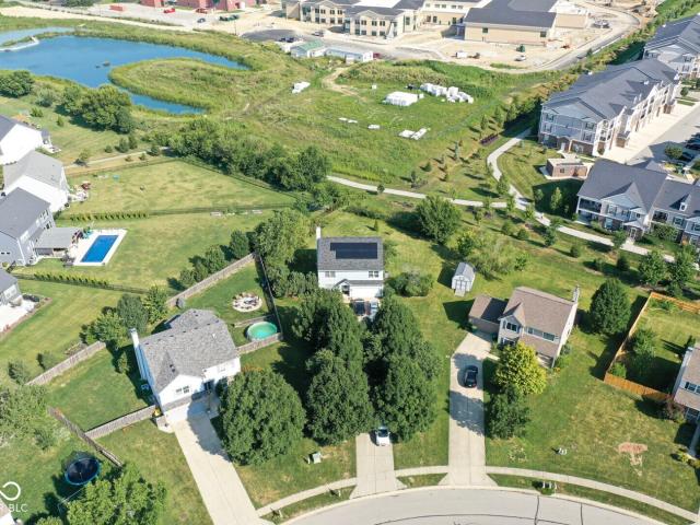 602 Zephyr Way